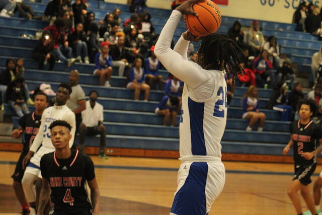 Roundup: Cousar bros. combine for 51 points, Scots blow past Hoke ...