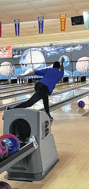 Scotland bowling teams face off against Pinecrest and Southern Lee ...