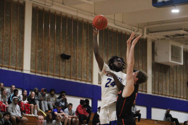St. Andrews uses free throws to put away Milligan, secure first AAC win ...