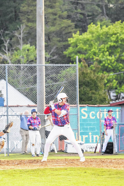 Highland Hooligans drop home opener to Ghost Crabs | Laurinburg Exchange